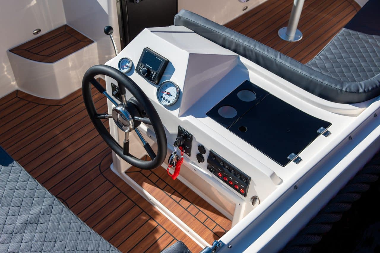 Clever Boats Modellen - AVR Watersport